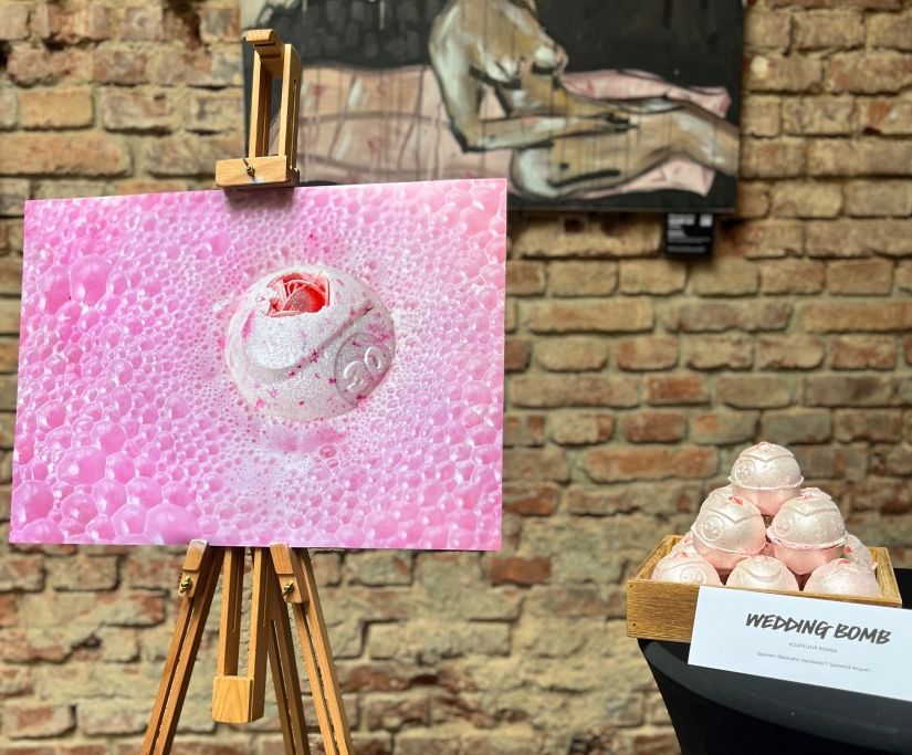 ArtMoment a LUSH představují nový zážitkový formát: Bath Art & Bath ...